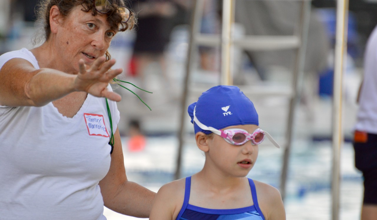 Volunteers - Waynewood Swim Team