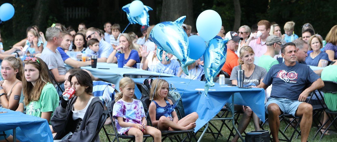 Volunteers - Waynewood Swim Team