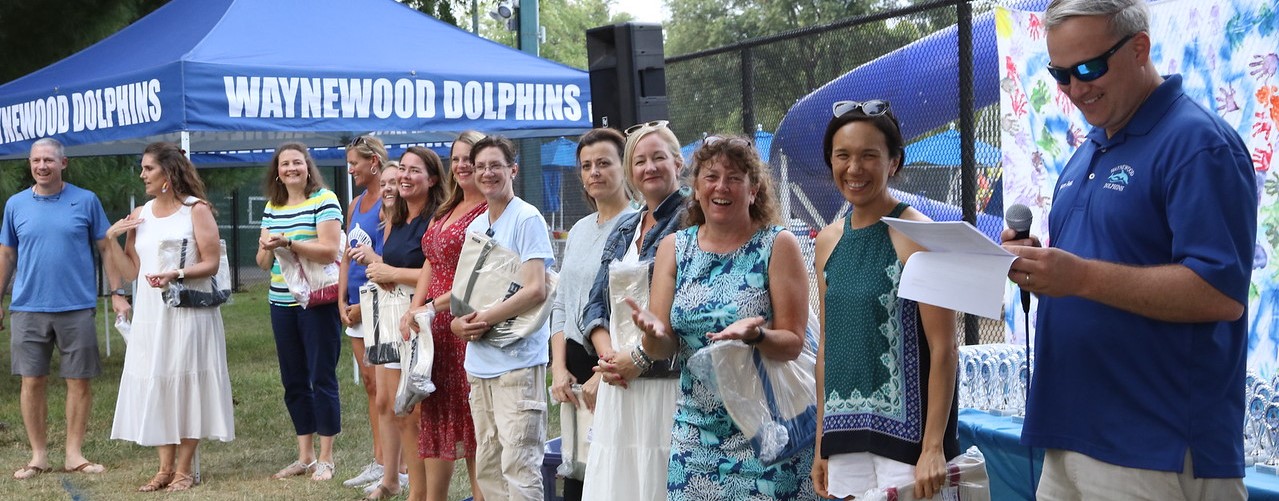 Volunteers - Waynewood Swim Team